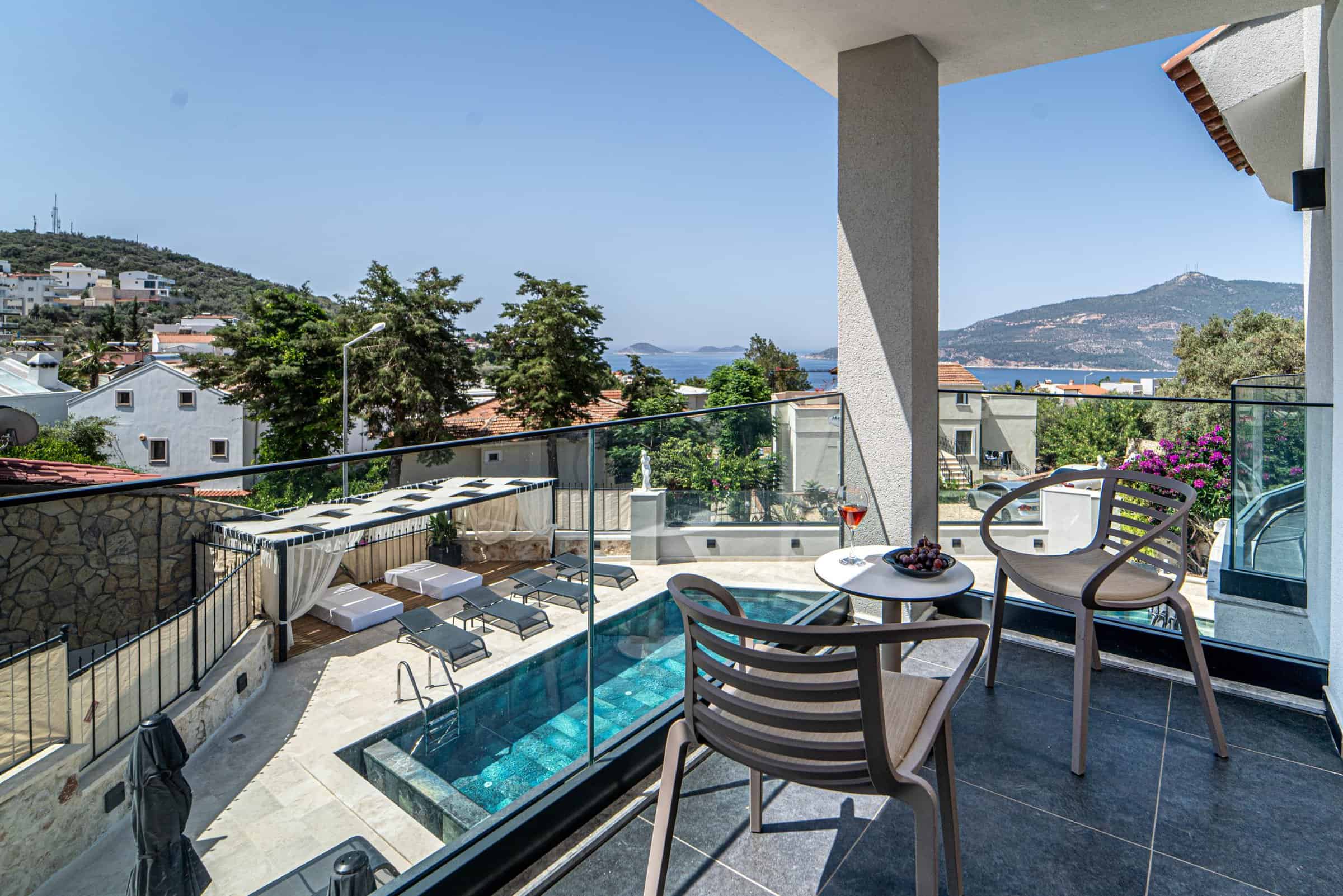 Villa Safran County | Shoreline Turkey