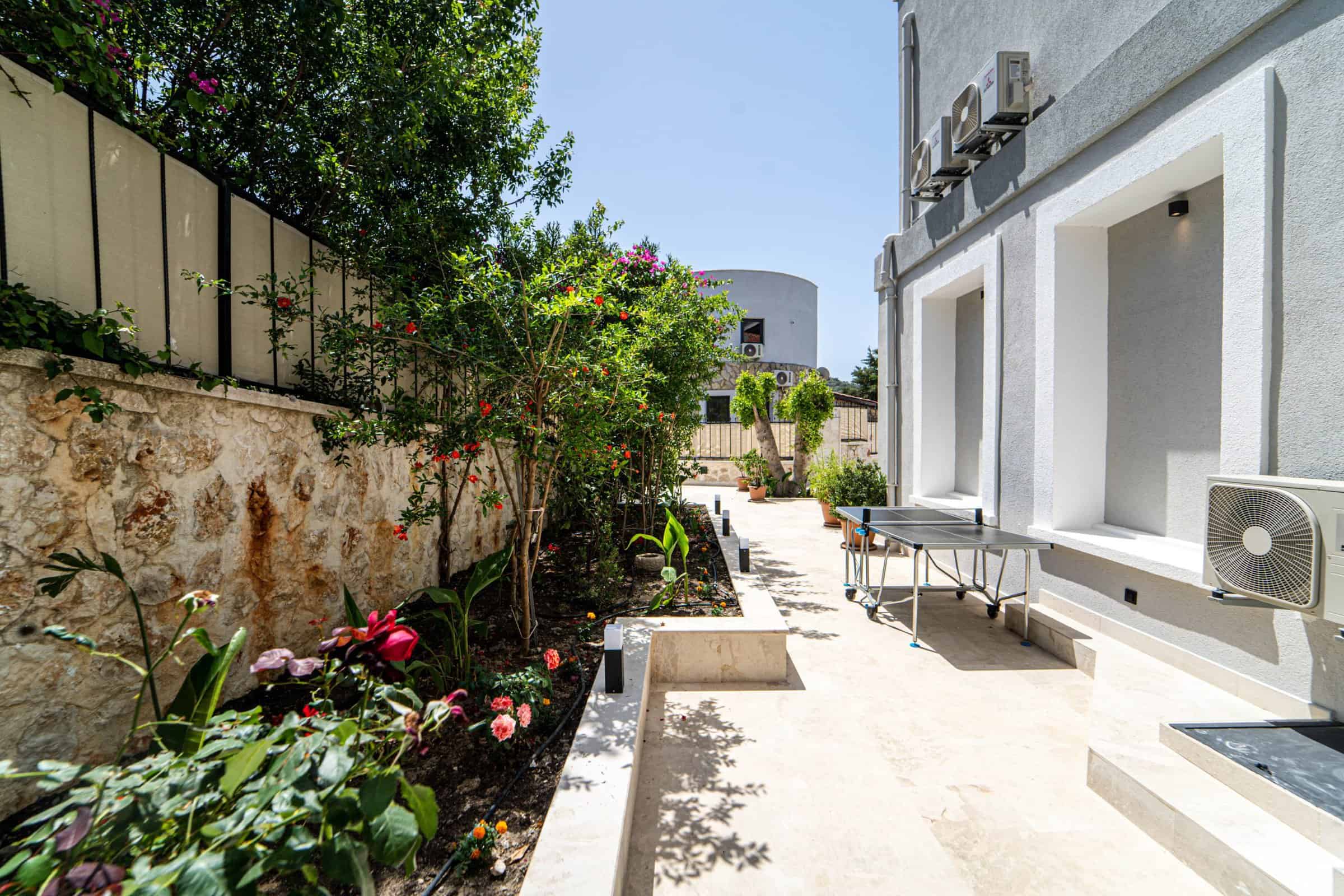 Villa Safran County | Shoreline Turkey