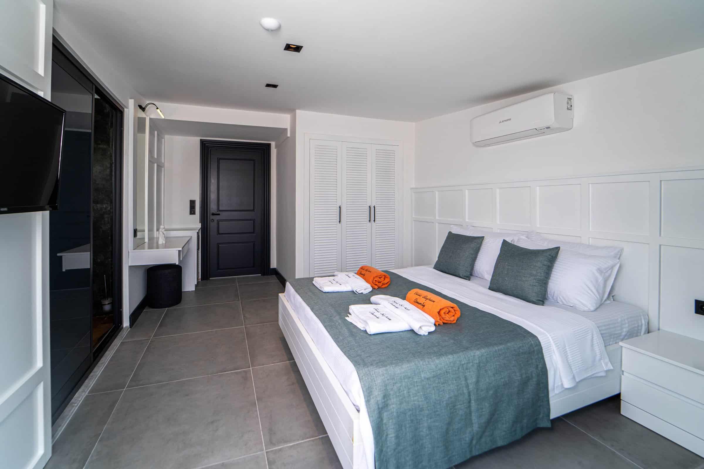 Villa Safran County | Shoreline Turkey