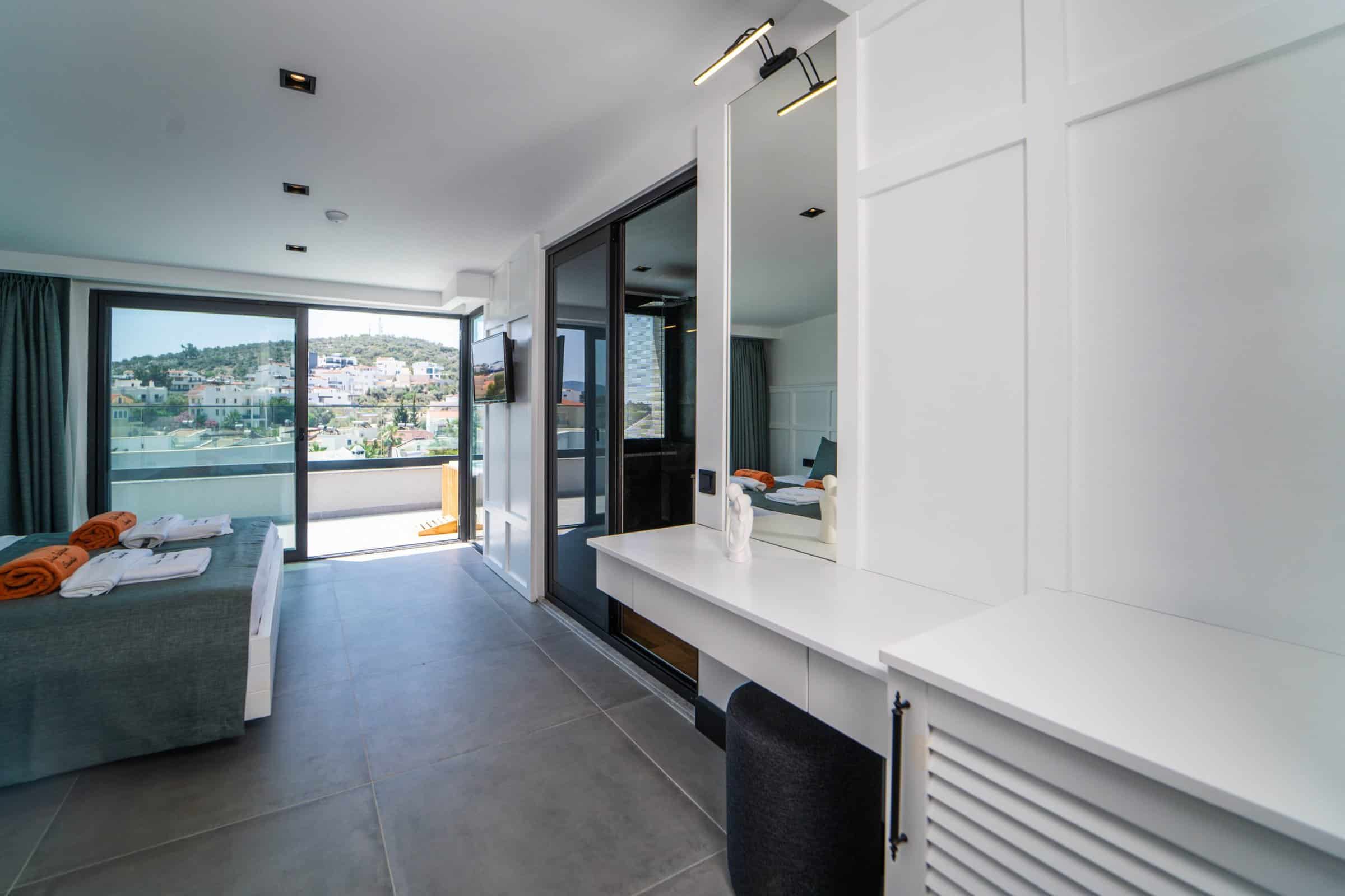 Villa Safran County | Shoreline Turkey